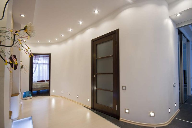 Hallway Lighting | Complete Buying Guide and Tips